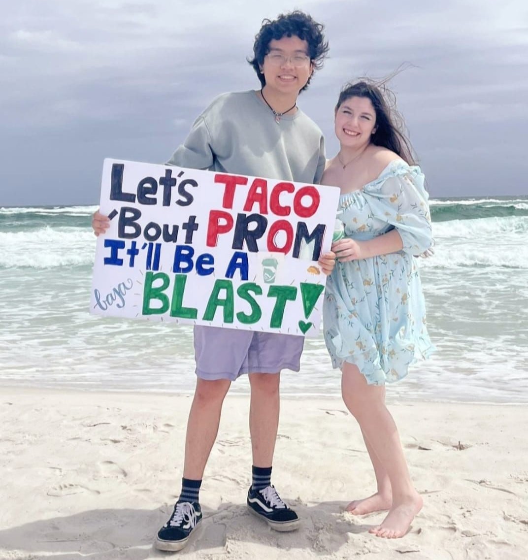 14 Prom Proposal Ideas – The Men's Wearhouse Blog