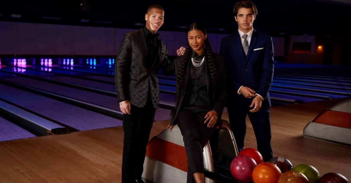 9 Trendy After-Prom Outfits To Continue The Party In
