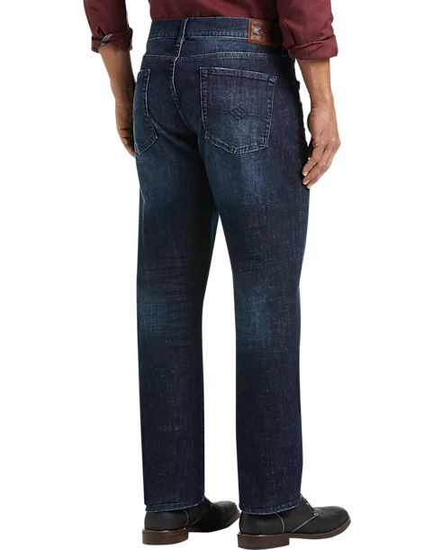 7 Wardrobe Basics To Keep Dad On-Trend | The Men's Wearhouse Blog